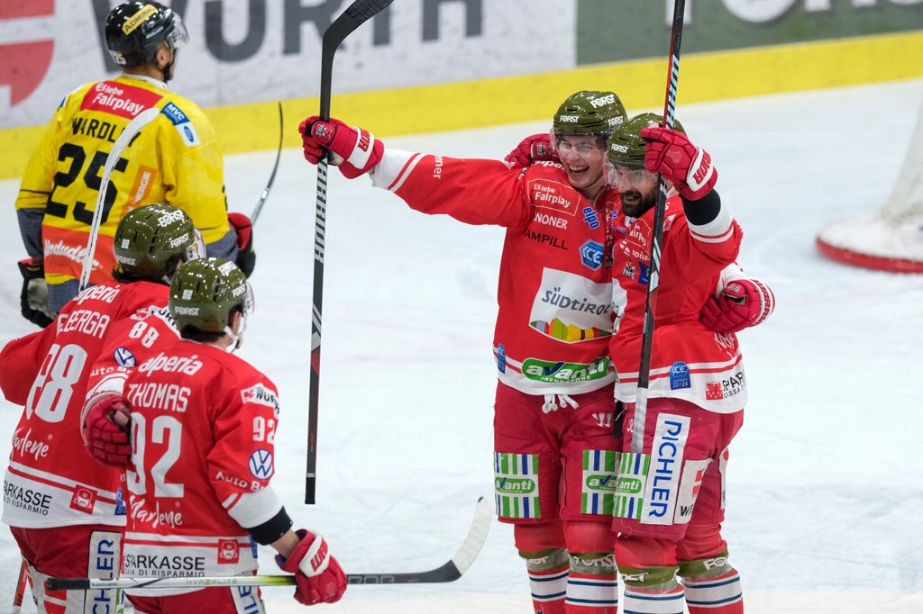 Rimonta e vittoria – Un pazzo Bolzano stende il Vienna - Hockey Club ...